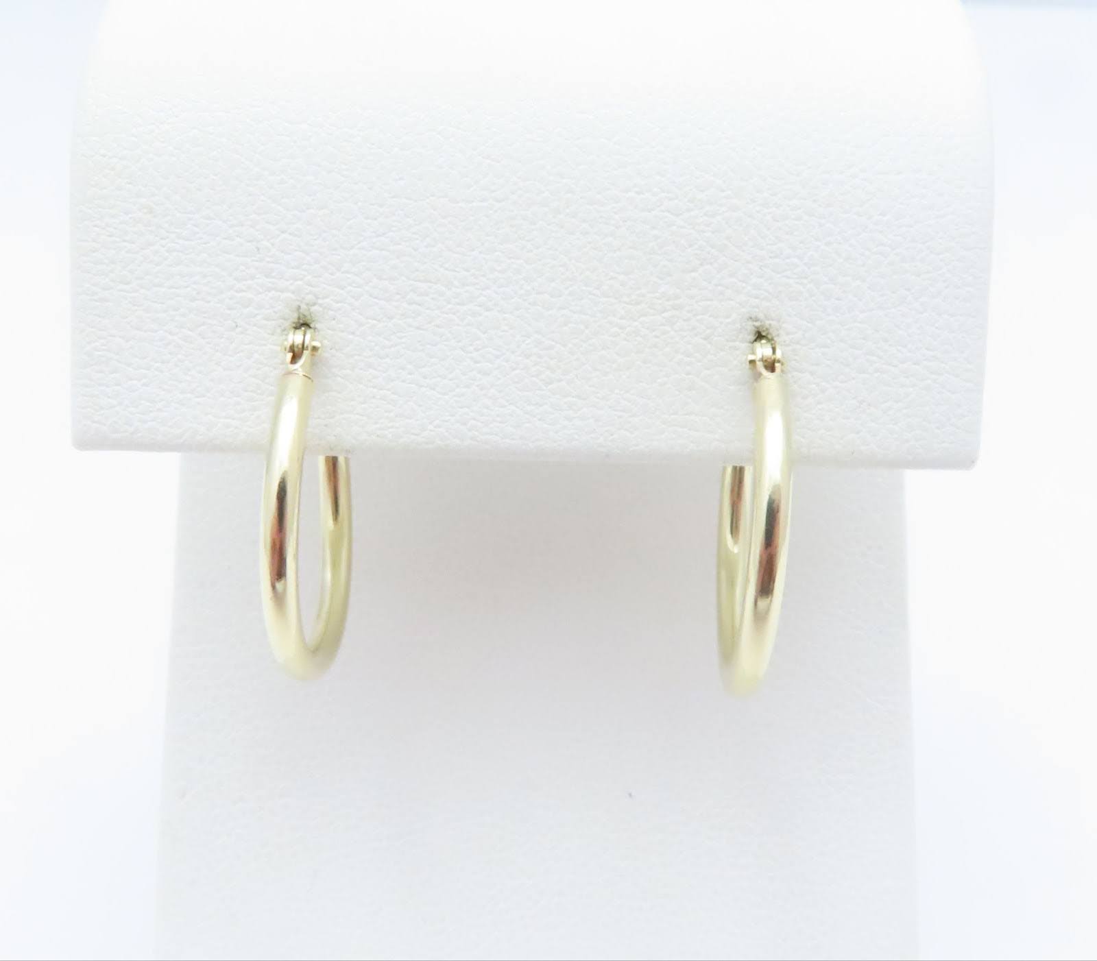 14K Yellow Gold Plain Round Hoop Earrings – Rocky's Gold Silver & Antiques