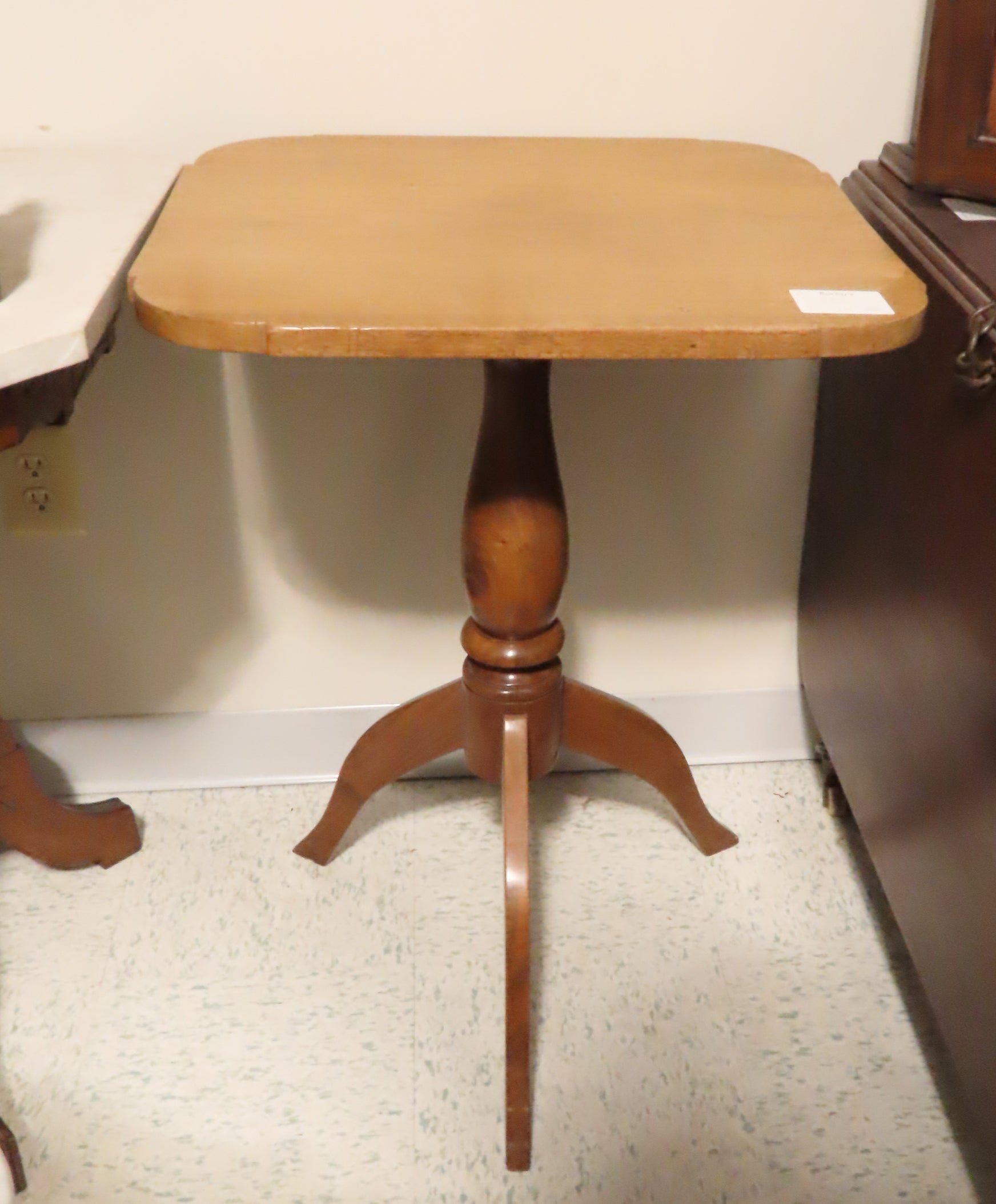 Vintage 3 Leg Base Wood Table – Rocky's Gold Silver & Antiques